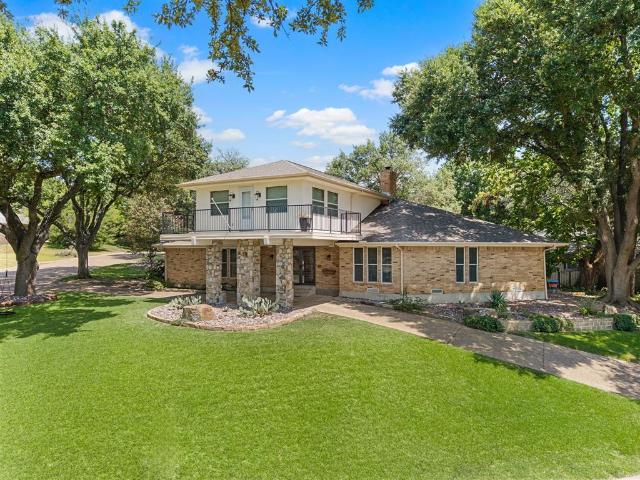 1501 S Lakeshore Drive