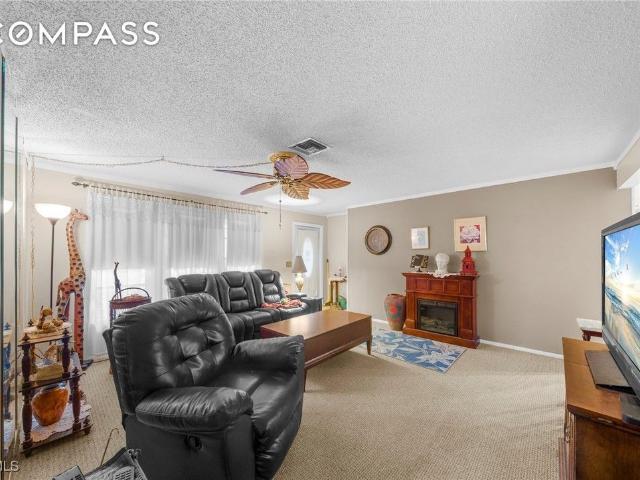 1501 SE 19th Ln, Cape Coral, FL