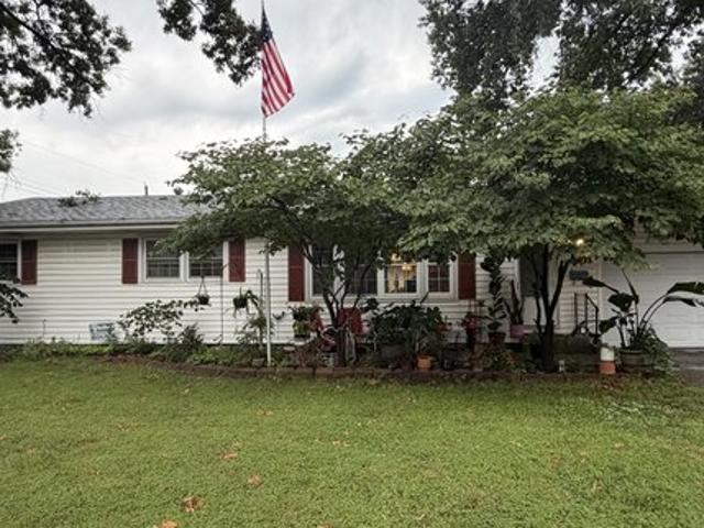 1501 Sherwood Rd, Mexico, MO 65265