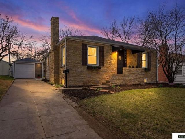 1501 Smith St, Lincoln, NE 68502