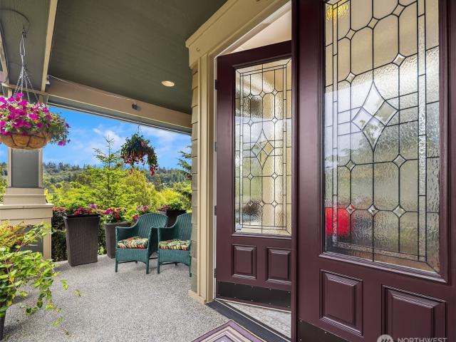1501 th Avenue NE