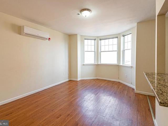 1501 W Allegheny Ave #UNIT 412 Philadelphia, PA 19132