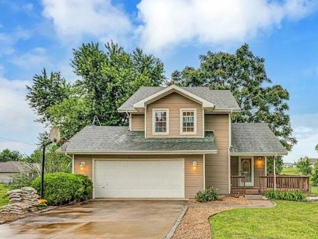1501 W Kissee Trails Ln, Ozark, MO 65721