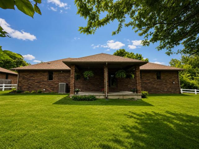 1501 Woodland Circle