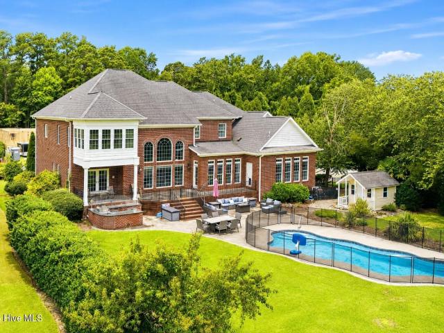 1501 Zurich Place