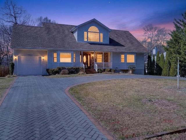 15022 Snowden Dr, Silver Spring, MD