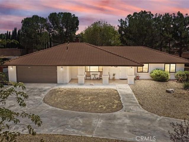 15027 Riverside Way, Apple Valley, CA 92307