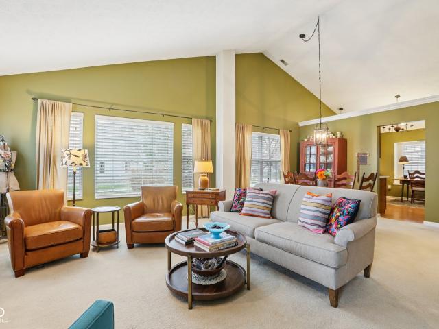 15025 Montclair Drive