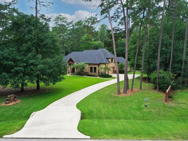 15026 Timbershade Xing, Magnolia, TX 77355