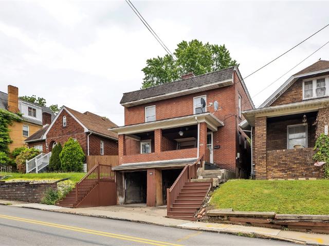 1502 Maple Ave