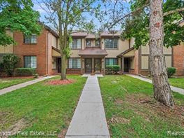 1502 Meadow Side Drive