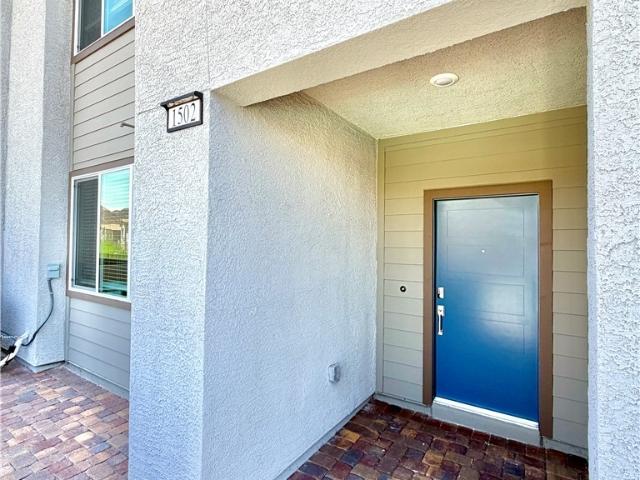 1502 Eva Crossing Place