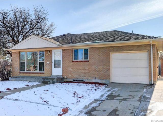 1502 E 110th Place
