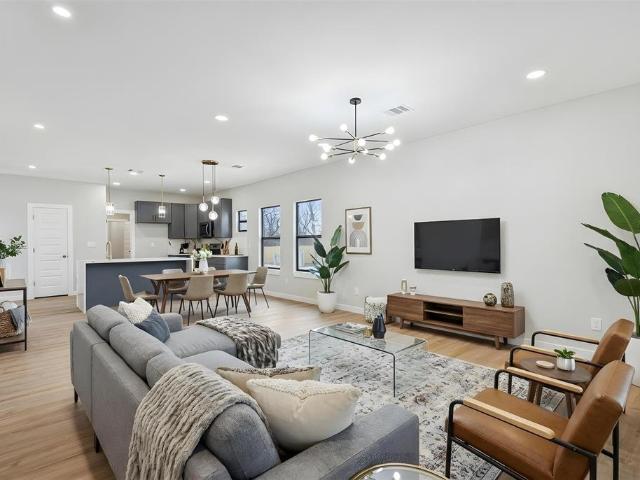1502 E Ann Arbor Ave, Dallas, TX 75216 | Compass