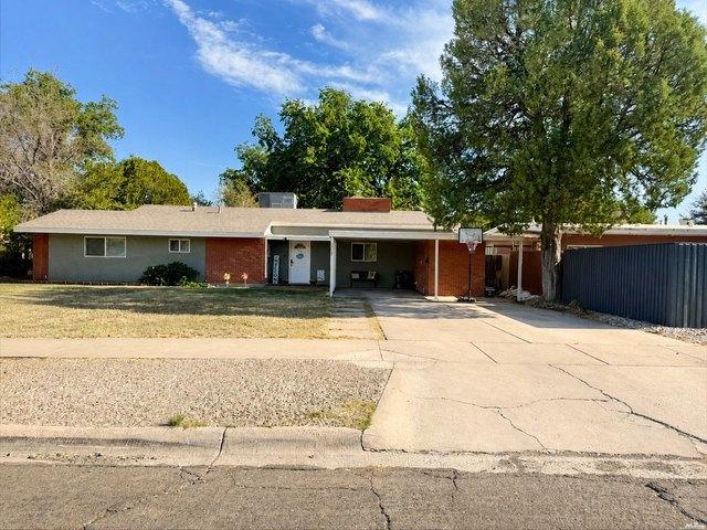 1502 Highland Rd, Roswell, NM 88201