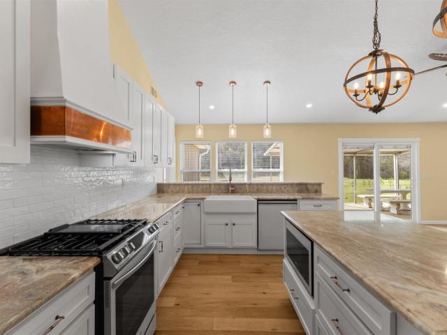 1502 Possum Trot Road