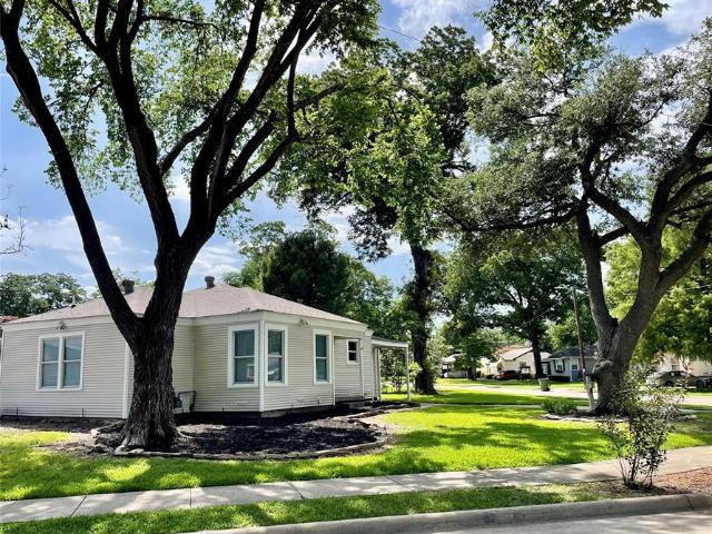 1502 Resistol Road