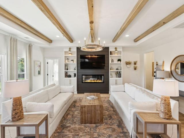 1502 Sweet Cherry Ln