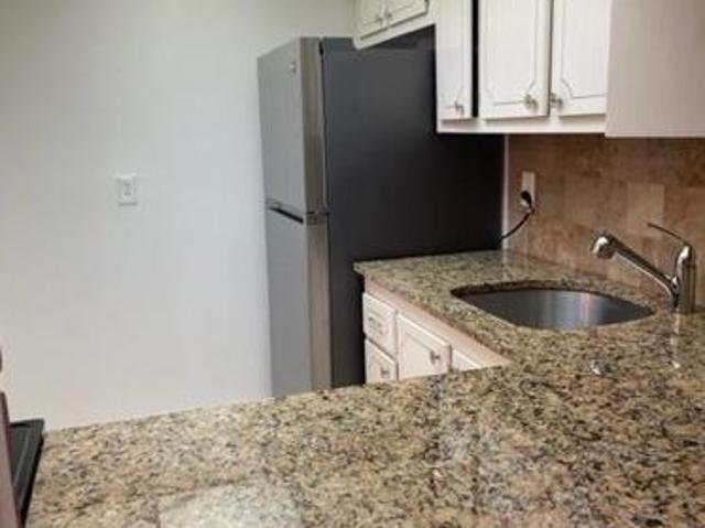 1502 S Lakeside Dr #407, Lake Worth Beach, FL 33460