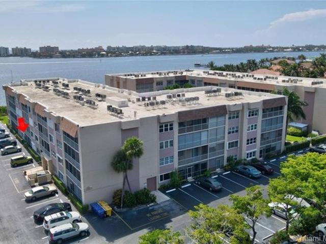 1502 S Lakeside Dr Apt 116, Lake Worth, FL 33460