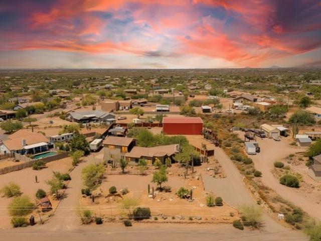 1502 S Prospectors Rd, Apache Junction, AZ 85119
