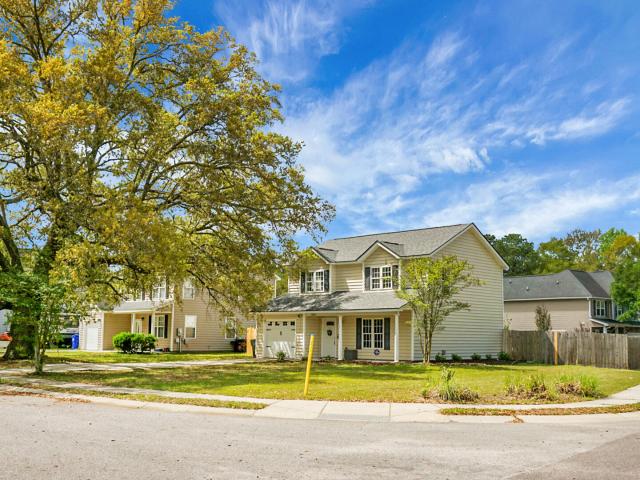 1502 Thoroughbred Boulevard