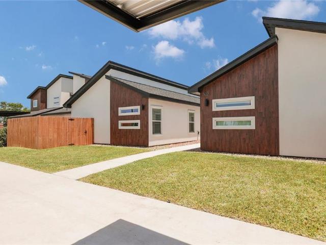 1502 W Platinum Drive 4