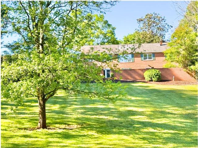 1502 Wellington Drive