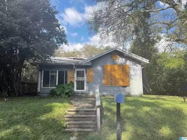 1502 9TH AVE, MIDFIELD, AL 35228 Single Family Residence For S.