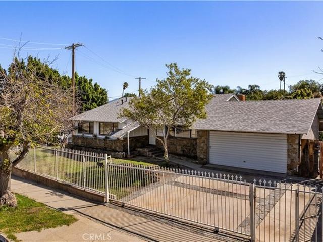 15030 Astoria St, Sylmar, CA 91342