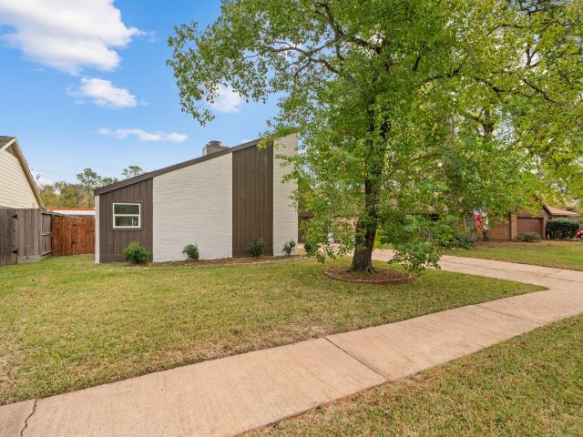 15034 Rose Valley Drive