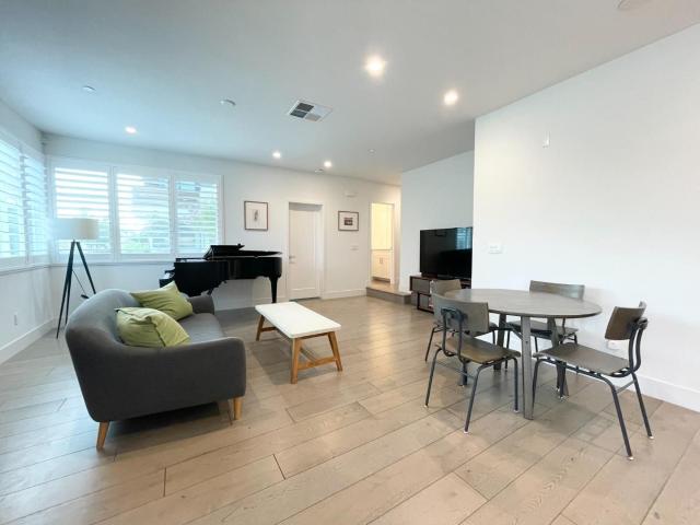 15036 Briggs Ct, Los Gatos, US, CA