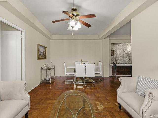 1503 Metropolitan Avenue 5A