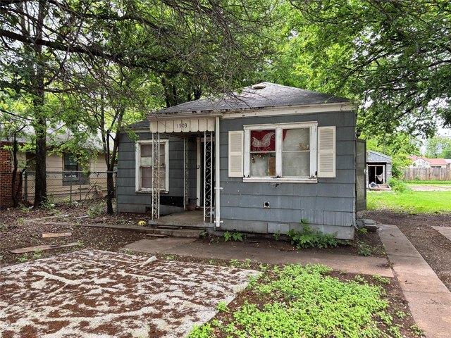 1503 N 8th St, Wichita Falls, TX 76306