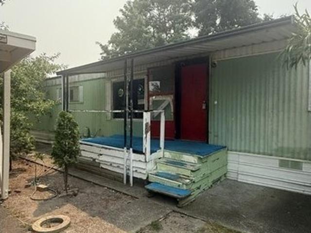 1503 N Hayden Island Dr, Portland, OR 97217