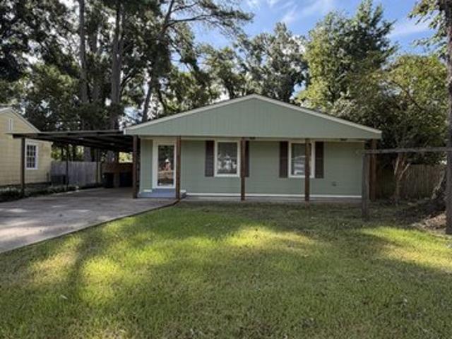 1503 Eastwood Rd, Natchez, MS 39120