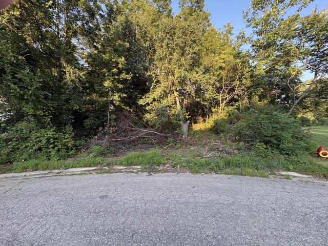 1503 Echo Valley Dr, Niles, MI 49120