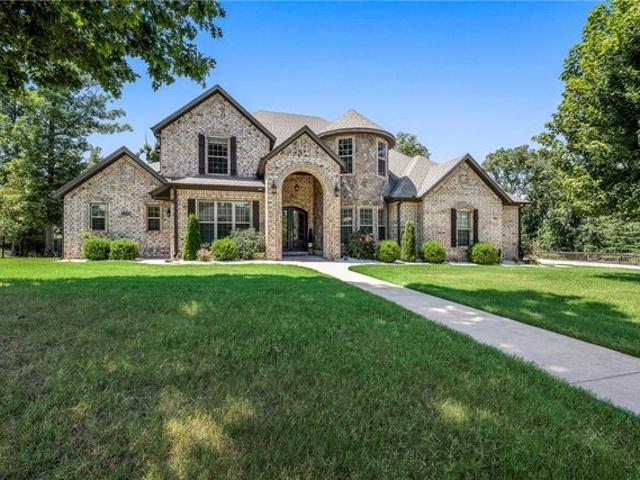 1503 Fontaine Ct, Centerton, AR 72719