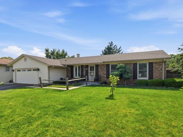 1503 Haise Ln, Elk Grove Village, IL 60007