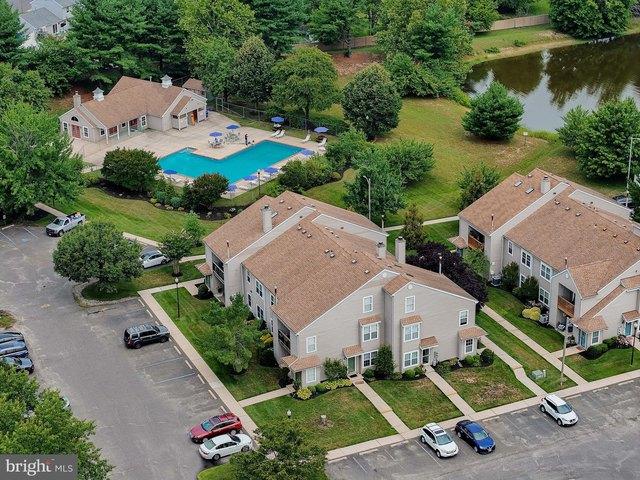 1503 Hawthorne Ct, Sewell, NJ 08080