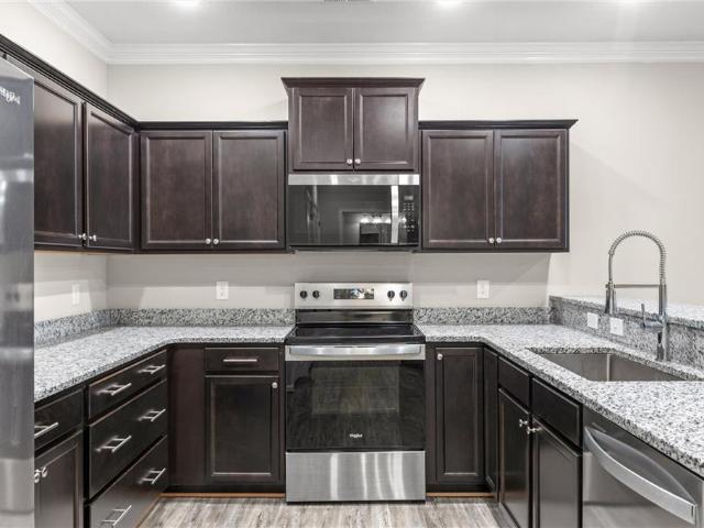 1503 Kathy Ann WAY E
