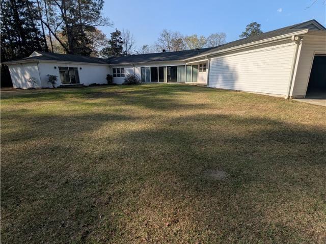 1503 Lake View Road S