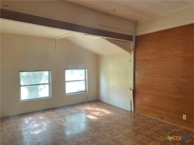 1503 Lova Drive
