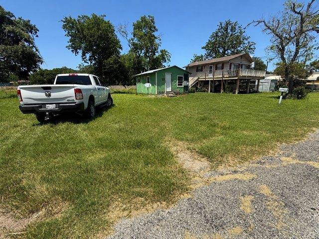 1503 Sunset Dr, Columbus, TX 78934
