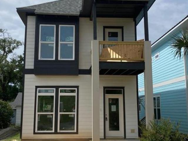 1503 W Wright St, Pensacola, FL 32502