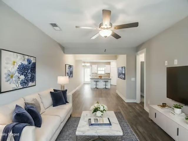 1503 White Tip Ln