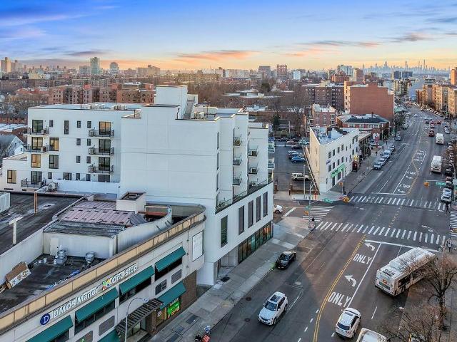 150 02 Northern Boulevard # 3B