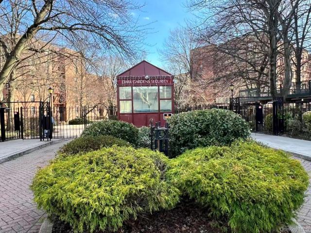 150 2 nd Road, Unit 4C