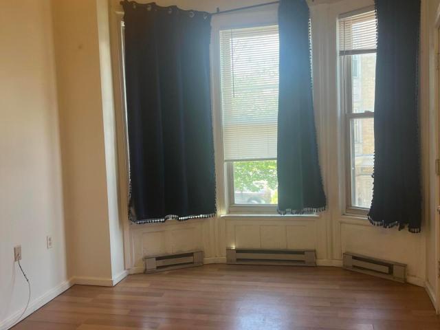 150 4th Street 6 #