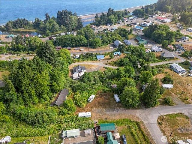 150 8th St Unit 152, Clallam Bay, WA 98326